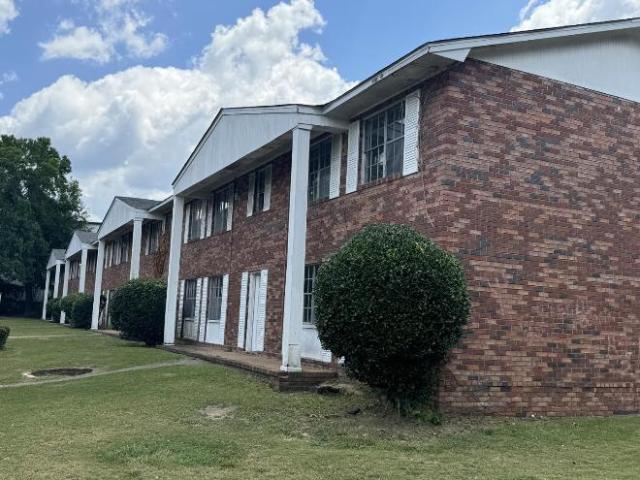 1 Br, 1 bath, Other 2220 Ticknor Drive