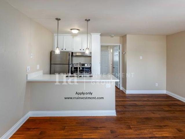 1 Br, 1 bath, Other 2405 2411 Adams Ave