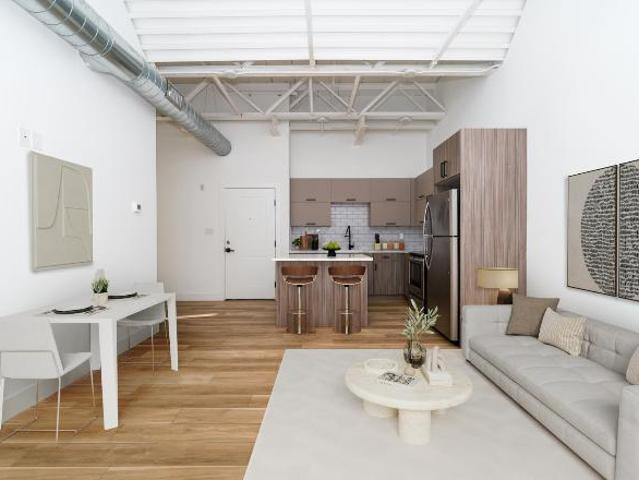 1 Br, 1 bath, Apartment 2700 East Auburn Street