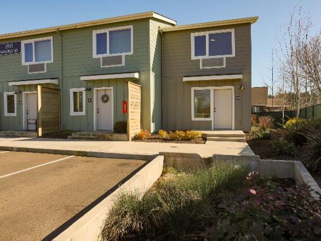 1 Br, 1 bath, Other 2710 Grand Prairie Road Southeast