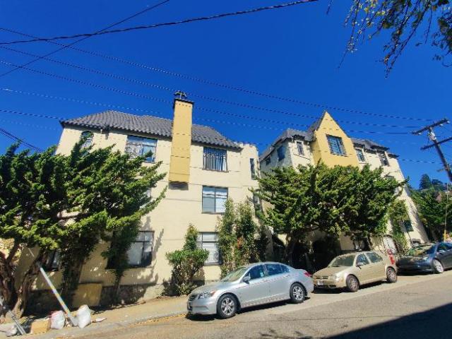 1 Br, 1 bath, Apartment 2747 Haste Street