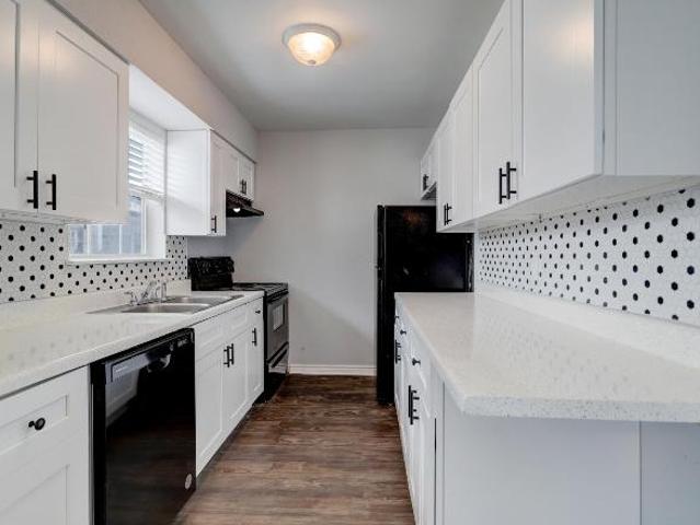 1 Br, 1 bath, Other 303 East 9th Street