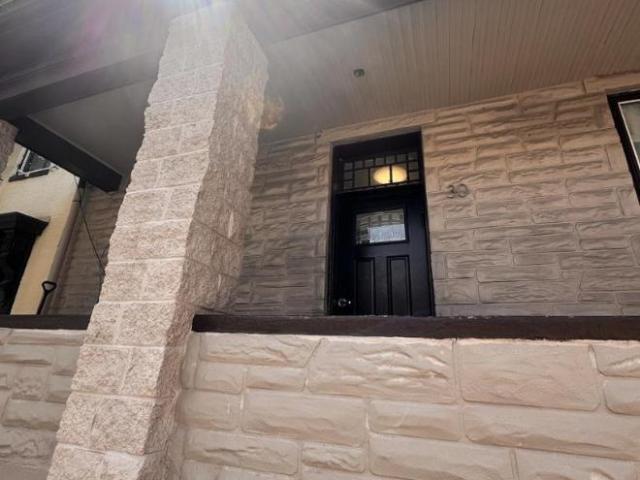 1 Br, 1 bath, Other 30 West All Saints Street