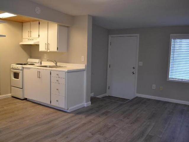 1 Br, 1 bath, Other 3210 SW Anchor Ave