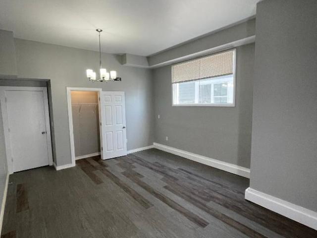 1 Br, 1 bath, Apartment 339 W 32nd St