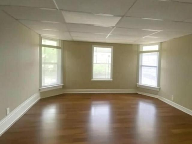 1 Br, 1 bath, Other 347 Richmond Ave