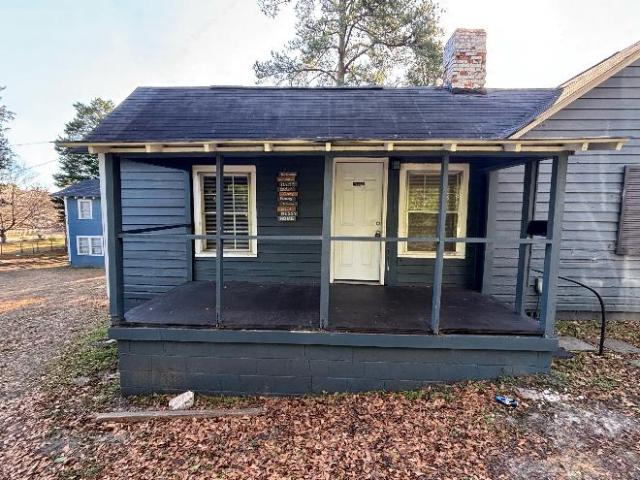 1 Br, 1 bath, Apartment 3519 Hill St