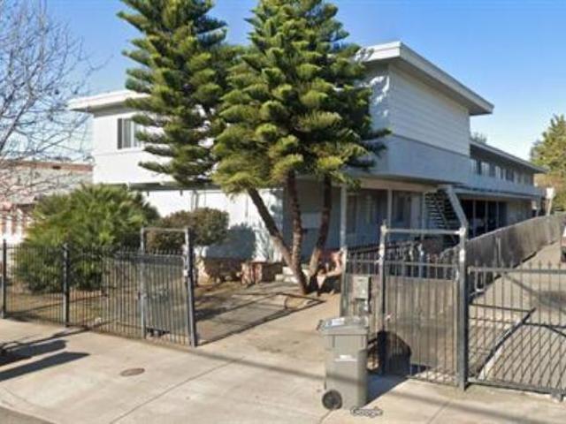 1 Br, 1 bath, Other 3669 39th Ave