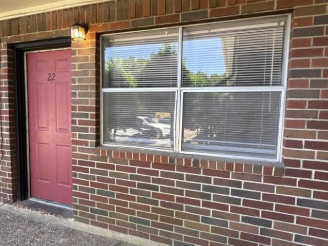 1 Br, 1 bath, Other 3801 Magnolia Street