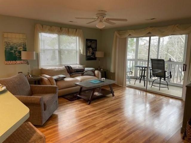 1 Br, 1 bath, Single Family 105m Marsh Winds