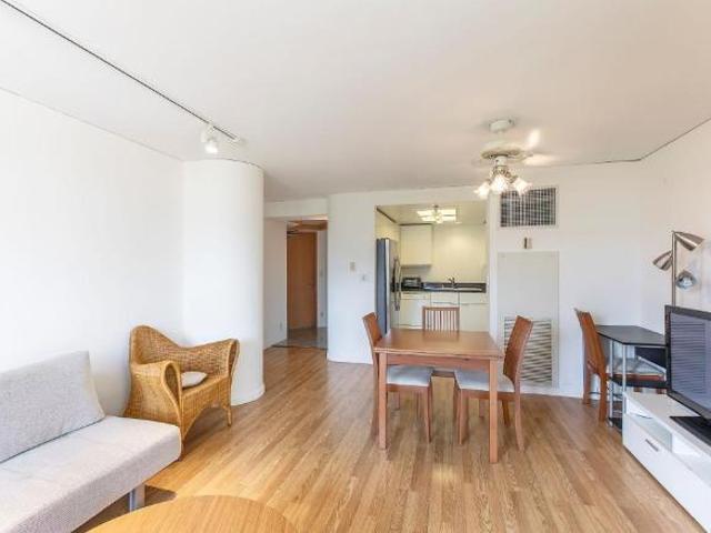 1 Br, 1 bath, Single Family Home 1888 Kalkaua Ave