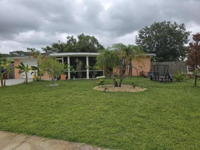 1 Br, 1 bath, Single Family Home 2704 Lawn Pl
