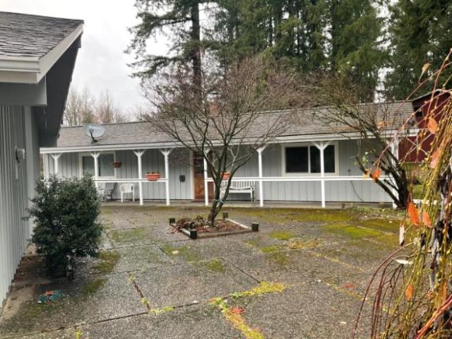 1 Br, 1 bath, Single Family 01 Russell Rd