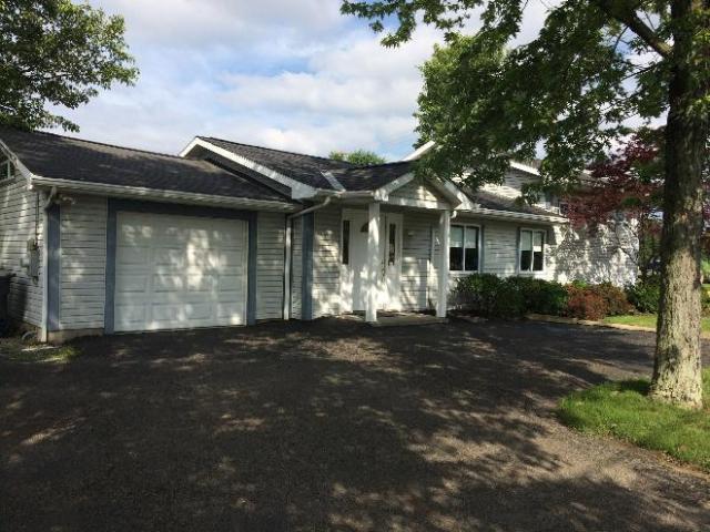 1 Br, 1 bath, Single Family 143 Robinhood Dr