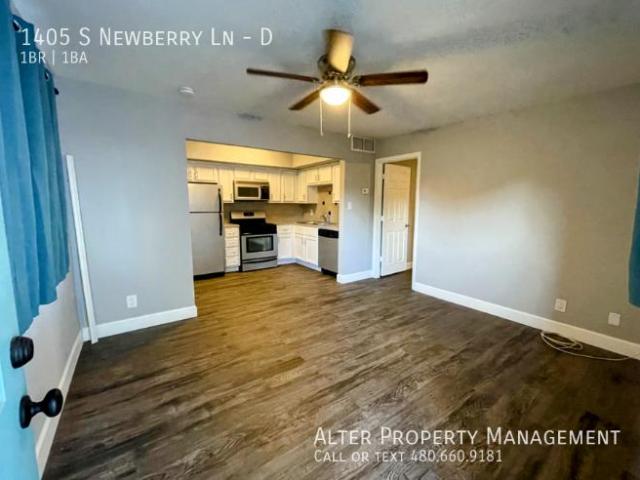 1 Br, 1 bath, Single Family 1405 S Newberry Ln