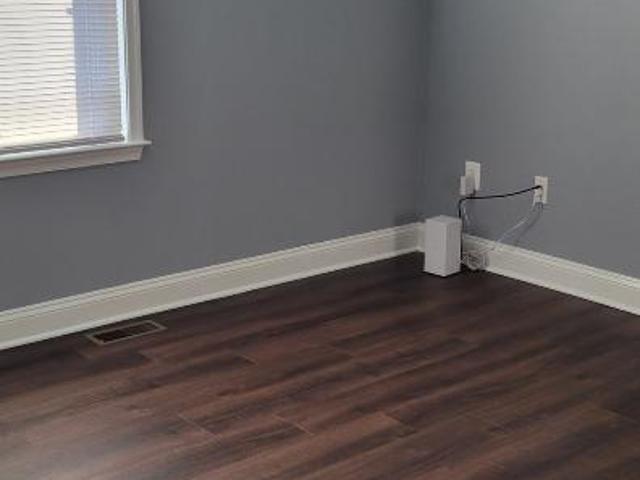 1 Br, 1 bath, Single Family 1429 Boulder Ln