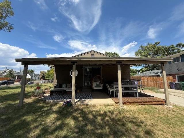 1 Br, 1 bath, Single Family 1475 W 43rd Ave
