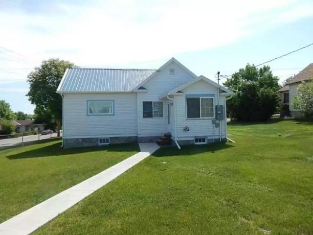 1 Br, 1 bath, Single Family 151 9th Avenue N