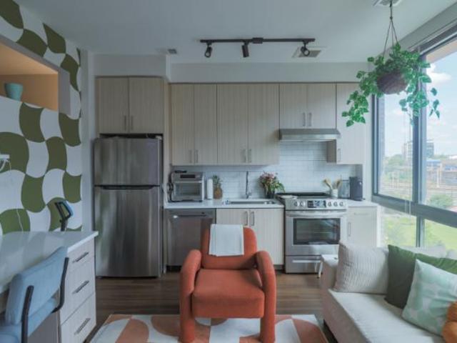 1 Br, 1 bath, Single Family 1550 Harry Thomas Way NE