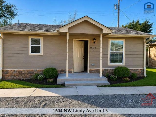 1 Br, 1 bath, Single Family 1604 NW Lindy Ave