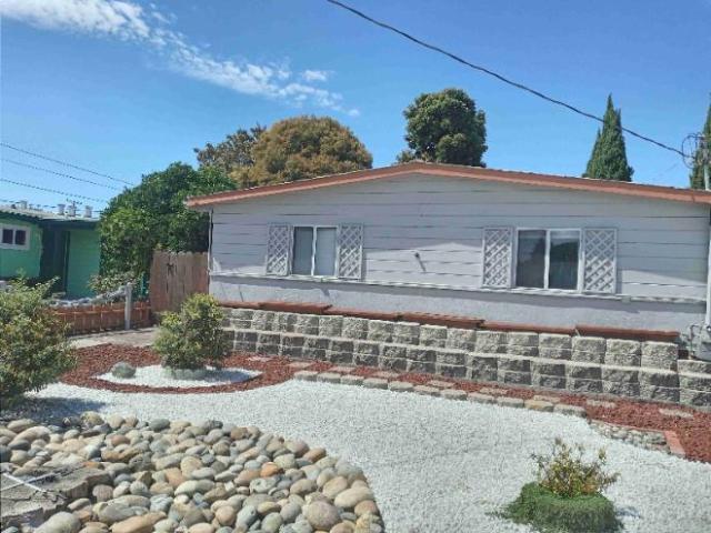 1 Br, 1 bath, Single Family 16293 Galway Ct