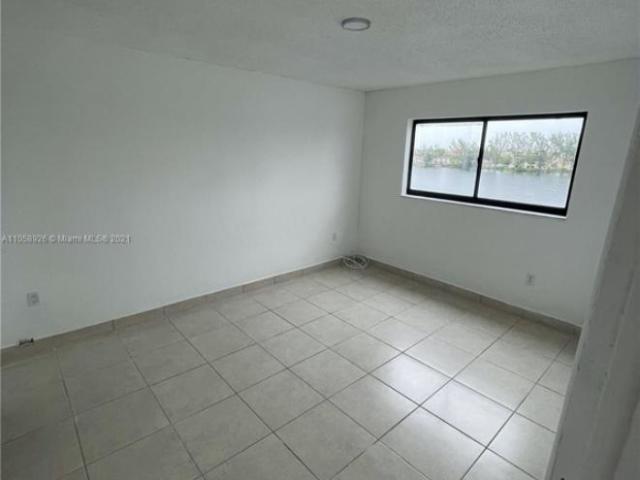 1 Br, 1 bath, Single Family 16923 Nw 53 Ave
