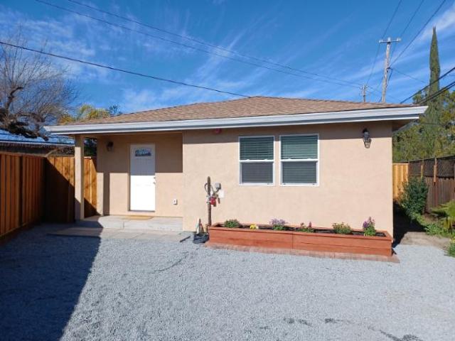 1 Br, 1 bath, Single Family 1725 Pope Ct