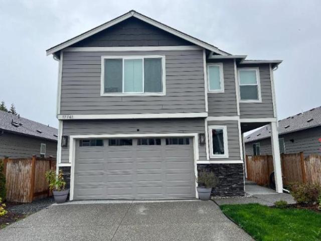 1 Br, 1 bath, Single Family 17741 26th Dr Ne