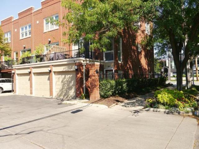 1 Br, 1 bath, Single Family 1781 W Altgeld St
