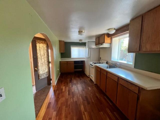 1 Br, 1 bath, Single Family 17 A Fountain Pl