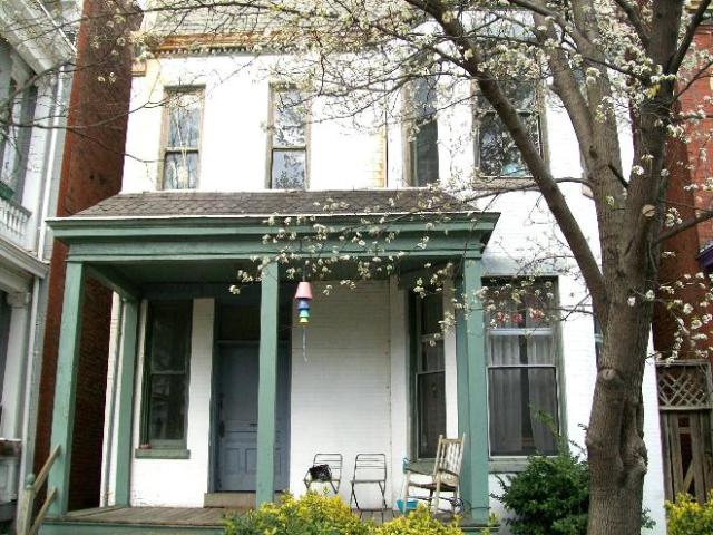 1 Br, 1 bath, Single Family 1842 W Grace Street