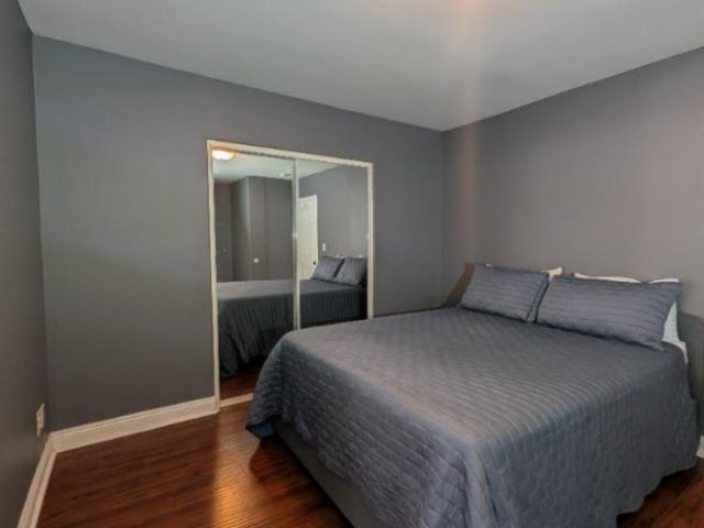 1 Br, 1 bath, Single Family 1907 West Vernon Avenue