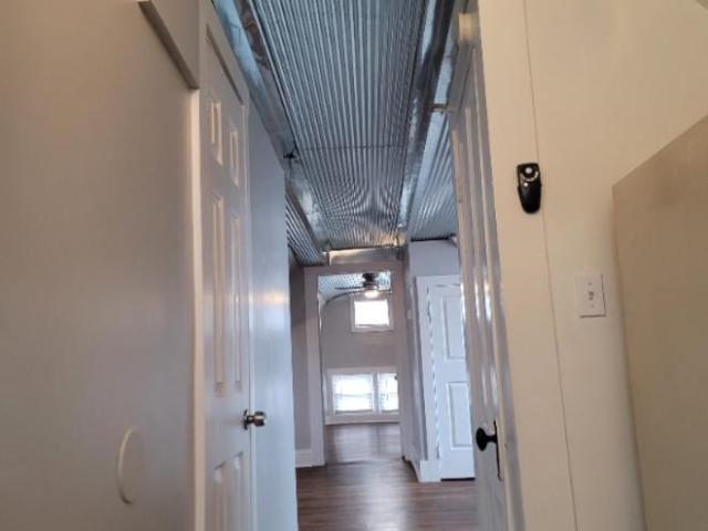1 Br, 1 bath, Single Family 1940 Center St