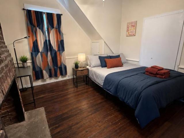 1 Br, 1 bath, Single Family 199 Spring St