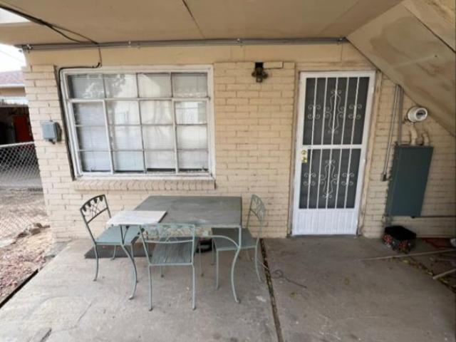 1 Br, 1 bath, Single Family 1005 Arizona