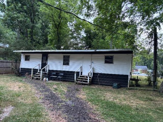 1 Br, 1 bath, Single Family 107 West Bonnell St