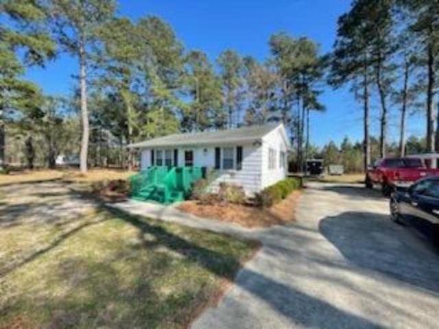 1 Br, 1 bath, Single Family 10420 Hwy 41
