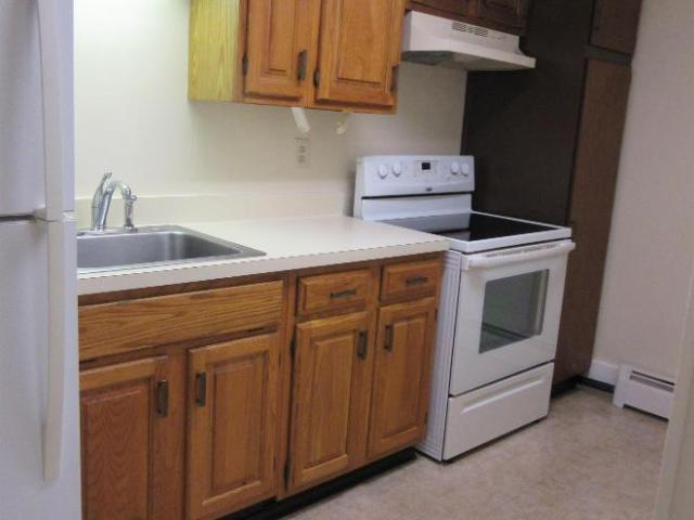 1 Br, 1 bath, Single Family 10 Ash Street