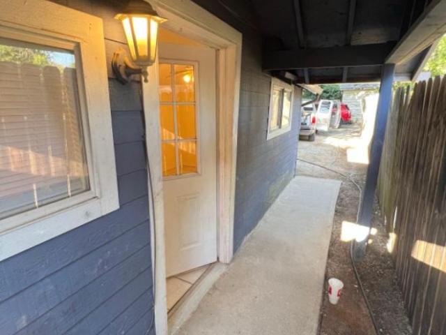 1 Br, 1 bath, Single Family 1120 N Harrison Ave