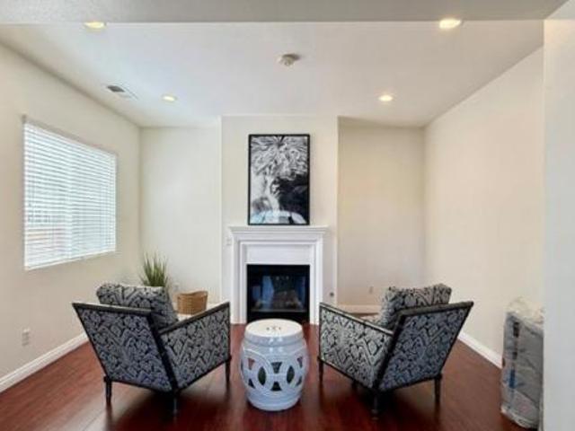 1 Br, 1 bath, Single Family 11858 Sunstone Ct