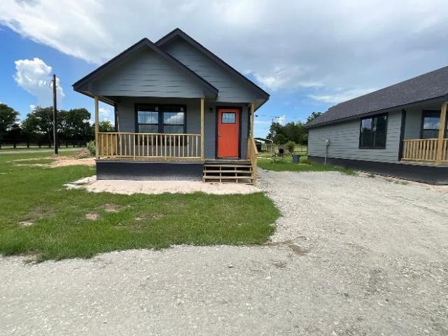 1 Br, 1 bath, Single Family 1205 Vz County Road