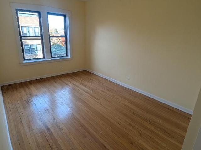 1 Br, 1 bath, Single Family 1323 West 82nd Street
