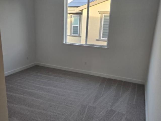 1 Br, 1 bath, Single Family 1351 Isabek Ct