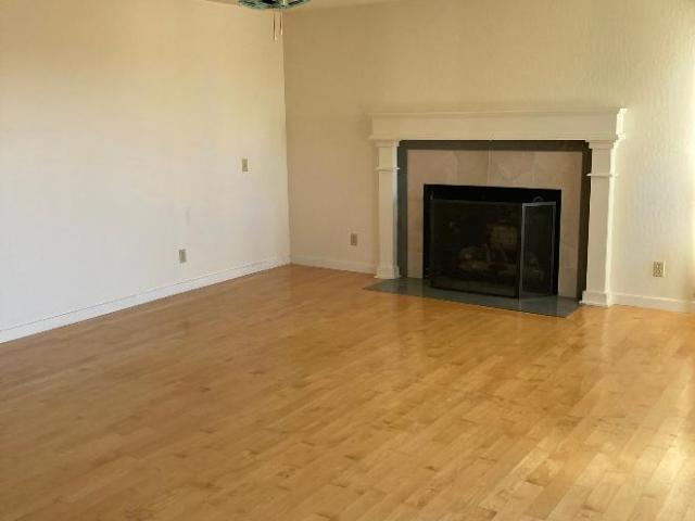 1 Br, 1 bath, Single Family 1377 Ardmore Dr