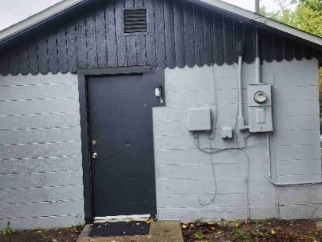 1 Br, 1 bath, Single Family 240 Kraft Ave