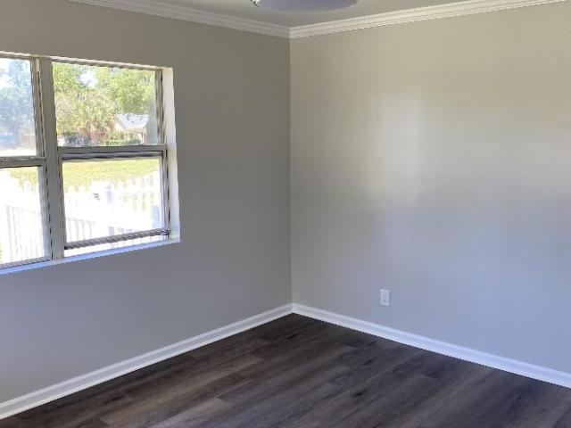 1 Br, 1 bath, Single Family 2462 Beacon Place