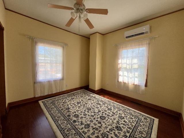 1 Br, 1 bath, Single Family 2500 Block Bainbridge St