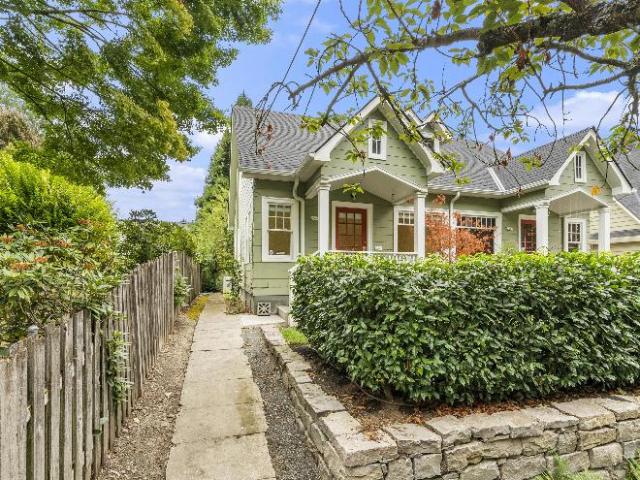 1 Br, 1 bath, Single Family 2567 Northwest Raleigh Street