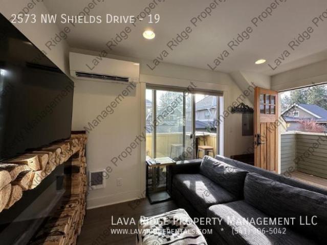 1 Br, 1 bath, Single Family 2573 NW Shields Drive