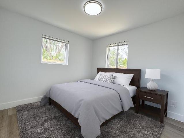 1 Br, 1 bath, Single Family 2608 NW 3rd St